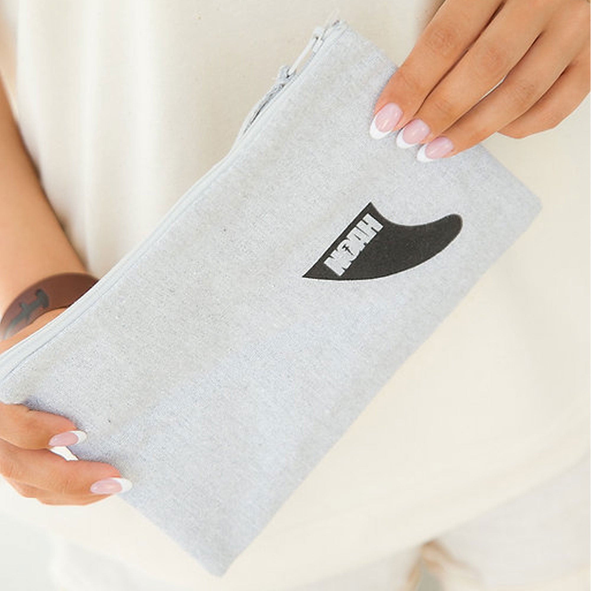 Noah Fin Pencil Case – Gowings Pacific Trader